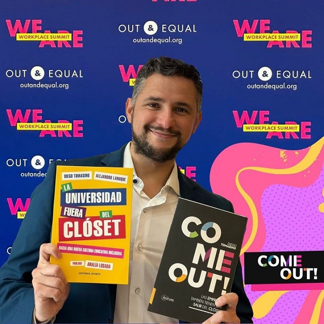 Aurum Books 79 anuncia la versión en inglés de “Come out!”, de Diego ...