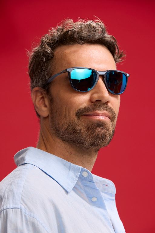 Sercolombiano | ¿Cómo elegir el par de lentes ideal para el verano ...